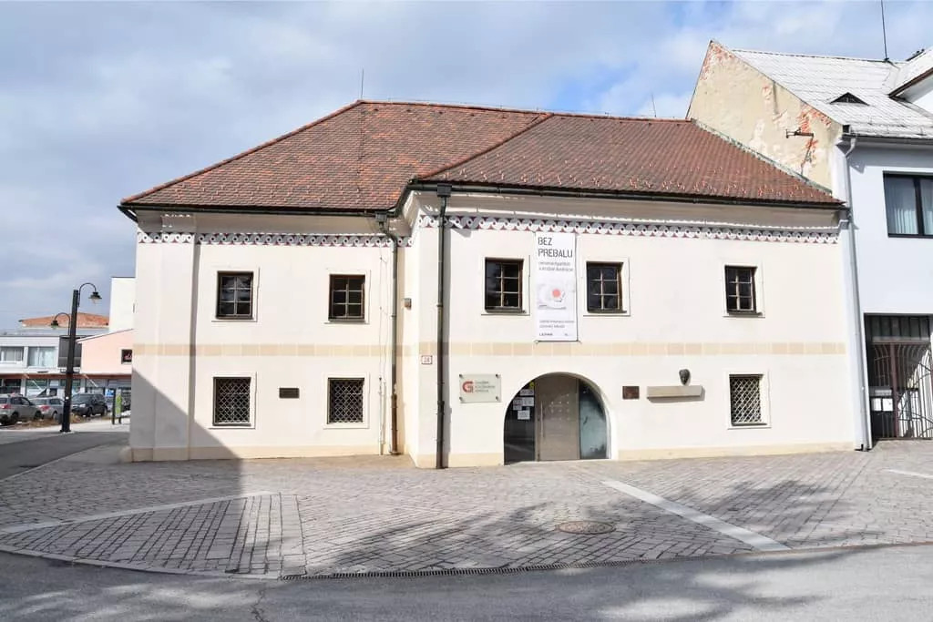 Liptovská galéria - Galéria Kolomana Sokola - Otv.hodiny, Cenník ...