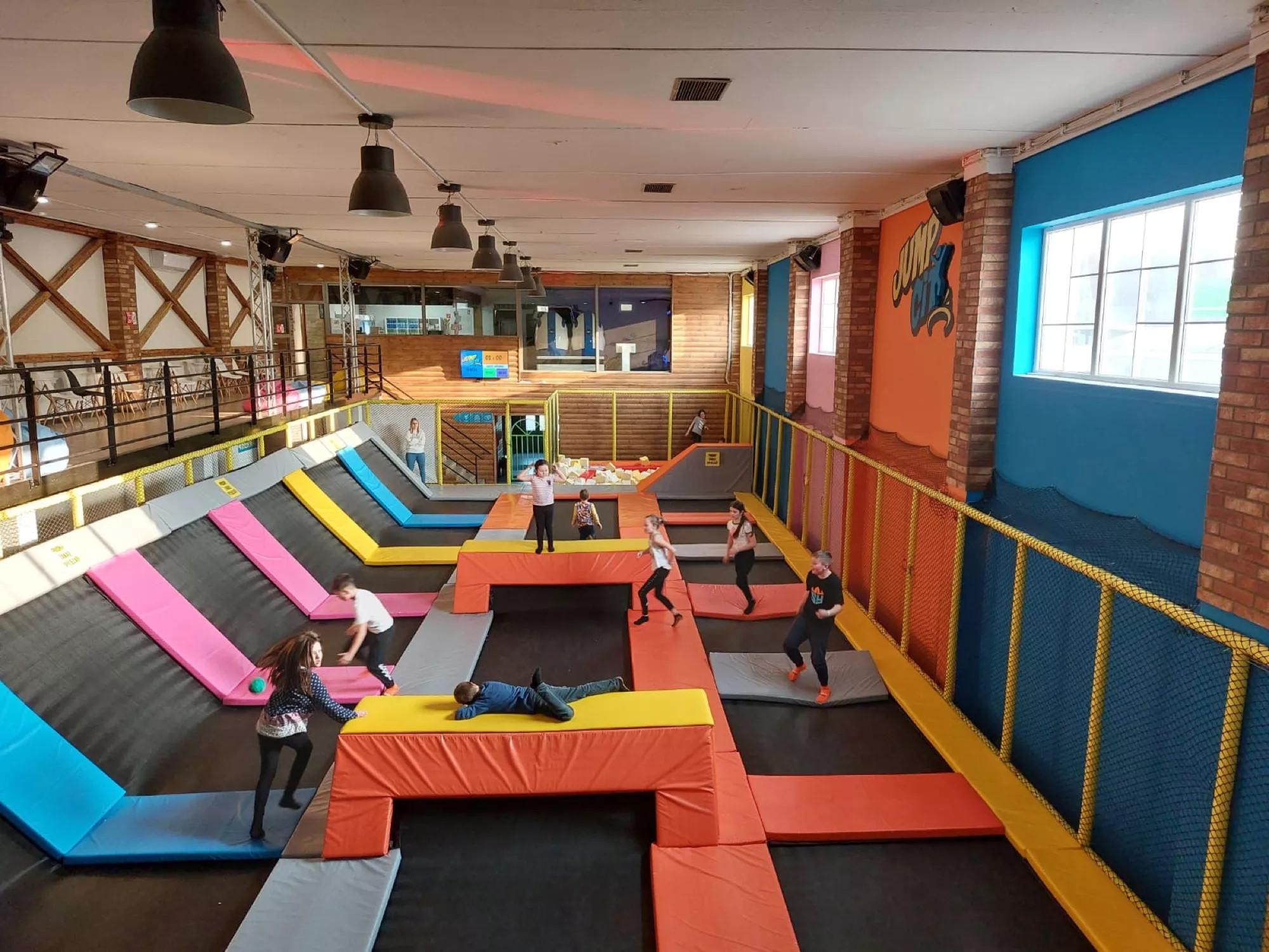 Jump City - Otv.hodiny, Cenník, Parkovanie, Mapa