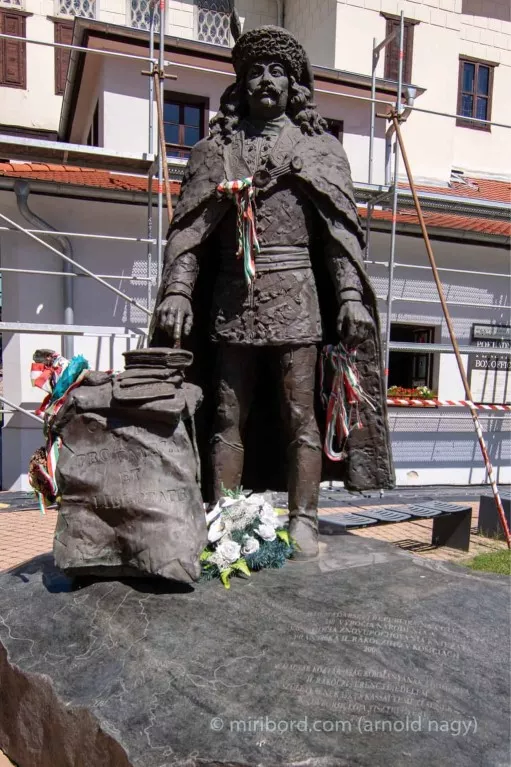 Socha Františka II. Rákociho - Otv.hodiny, Cenník, Parkovanie, Mapa